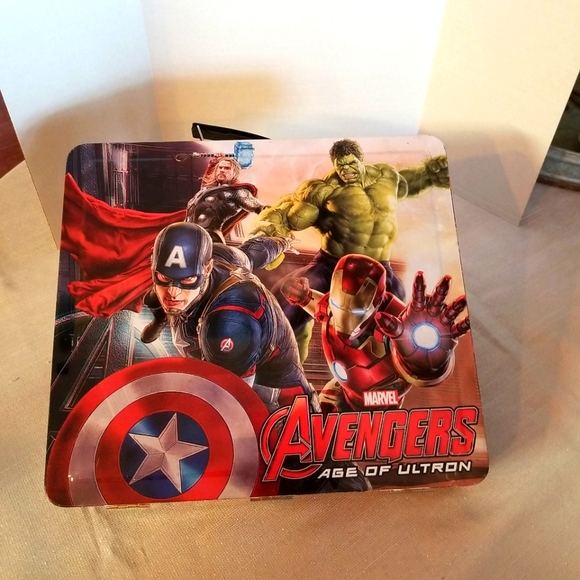 Marvel | Other | Avengers Marvel Large Metal Carrying Tin Age Of Ultron ...